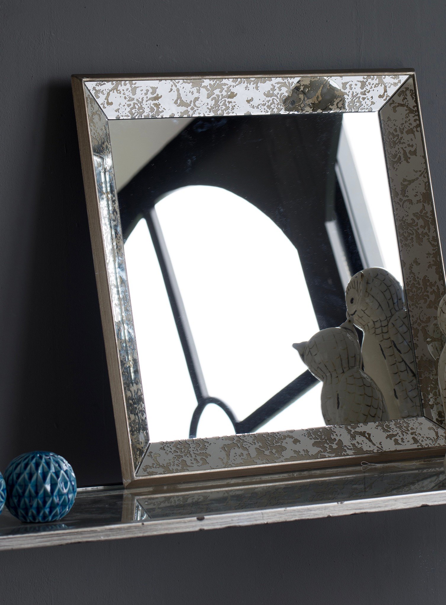 Vintage-Inspired Damask Patterned Square Wall Mirror – The Willow House